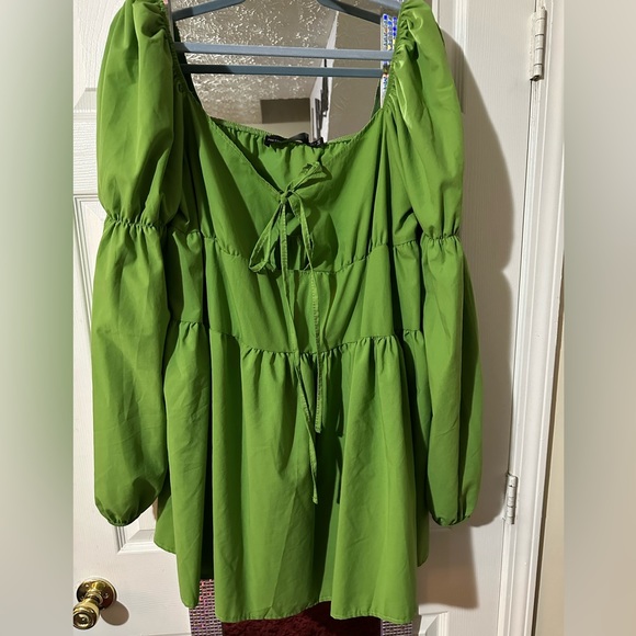 PrettyLittleThing | Dresses | Plt Plus Olive Balloon Sleeve Tiered ...